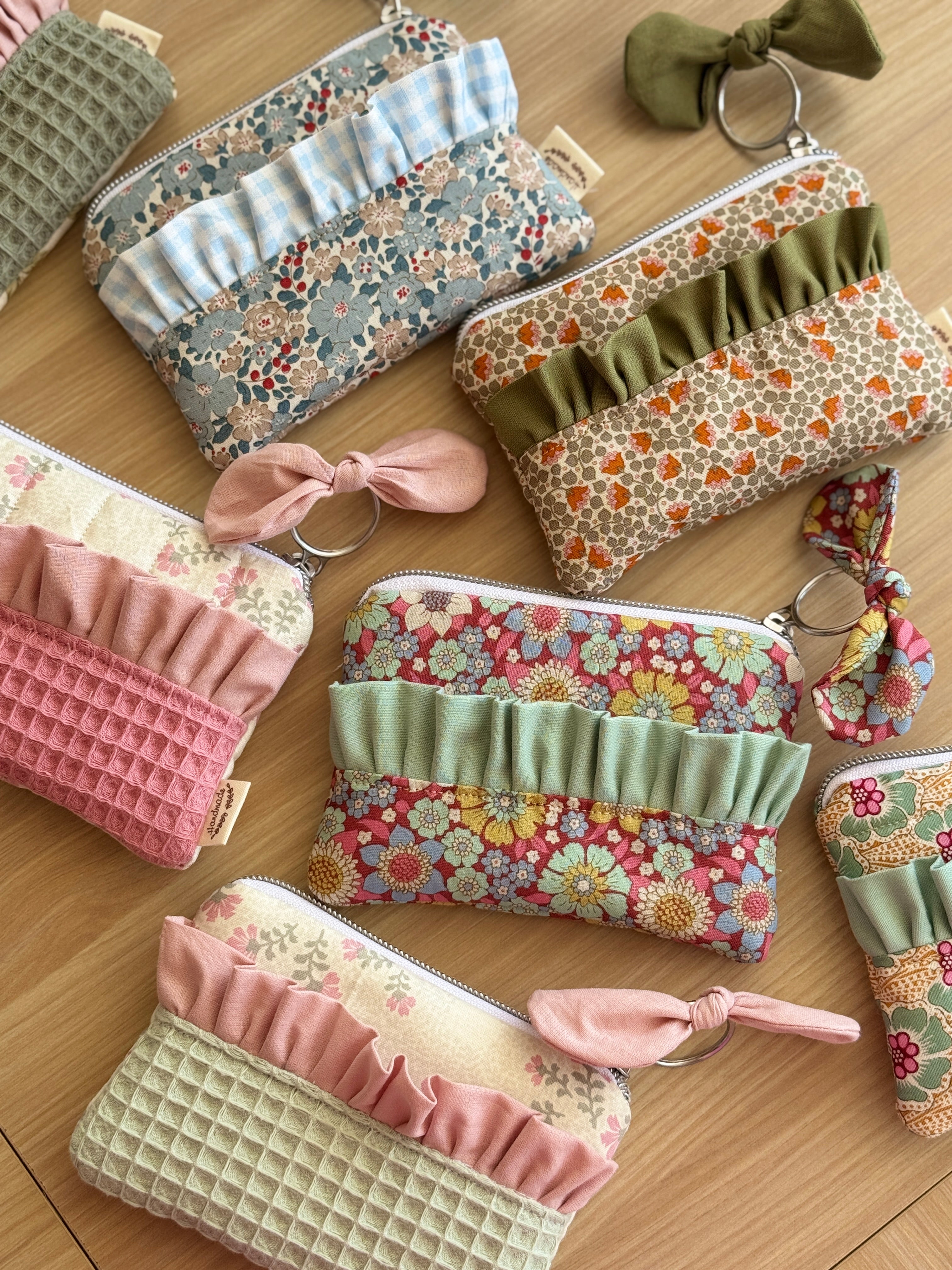 Mini pouch camellia🌸 – Lavanda studio bags